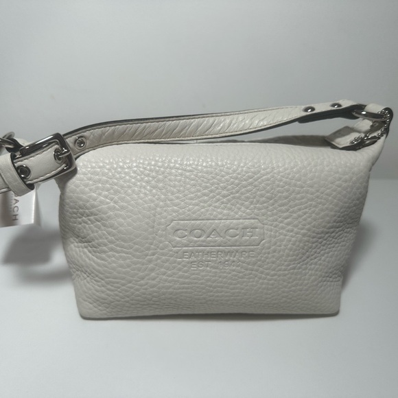 Coach | Bags | Coach Cream Leather Shoulder Bag | Poshmark